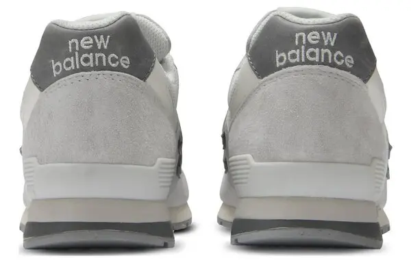 NEW BALANCE 996 Low Top Sneakers - Grey/white