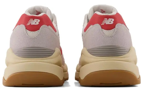 NEW BALANCE 57/40 Sneakers - Beige/red