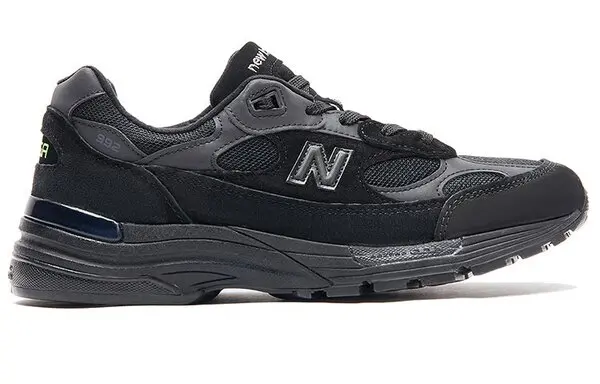 NEW BALANCE 992 Series Sneakers - Black