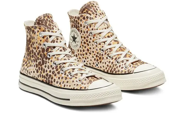 CONVERSE Chuck 70 High Top Leopard Print Sneakers