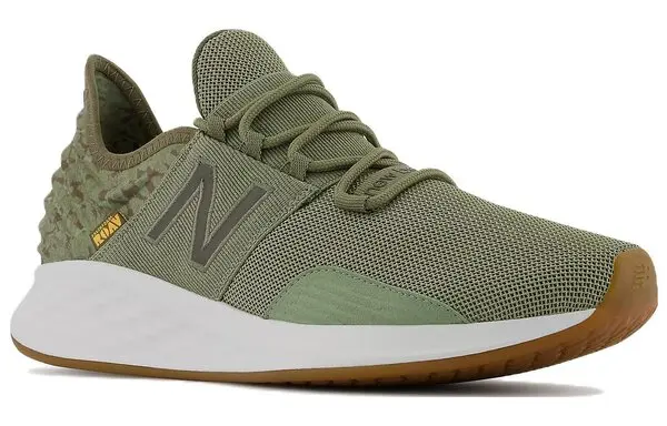 NEW BALANCE Fresh Foam Roav Sneakers