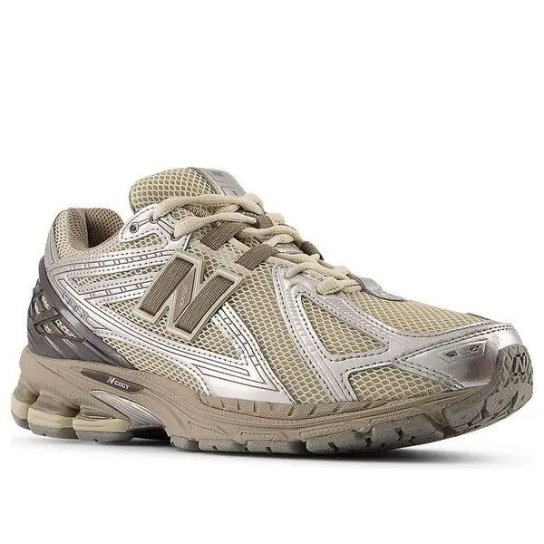 NEW BALANCE 1906r Sneakers - Silver/tan