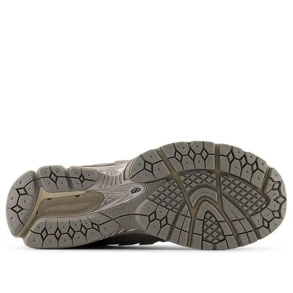 NEW BALANCE 1906r Sneakers - Silver/tan
