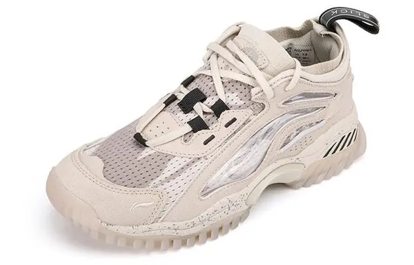 LI-NING New York Fashion Week Series Aurora Skywalk Sneakers