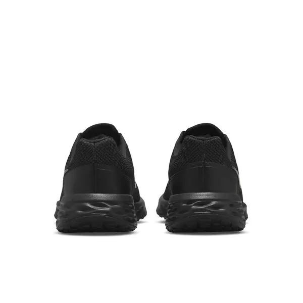 Nike Revolution 6 Extra Wide Sneakers