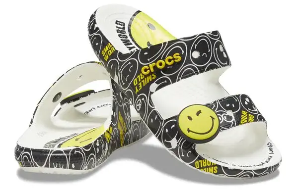 CROCS Smileyworld Crossover Sandals