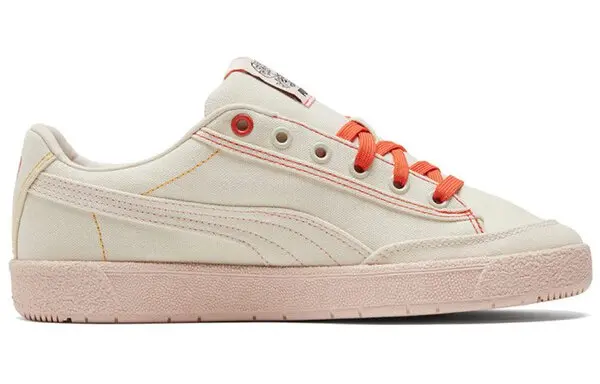 PUMA Mallorca Retro Low Top Sneakers