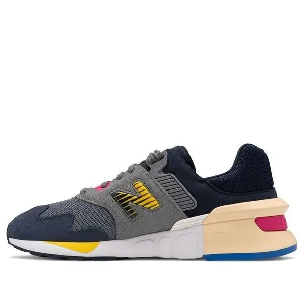 NEW BALANCE 997 Sport Sneakers - Yellow