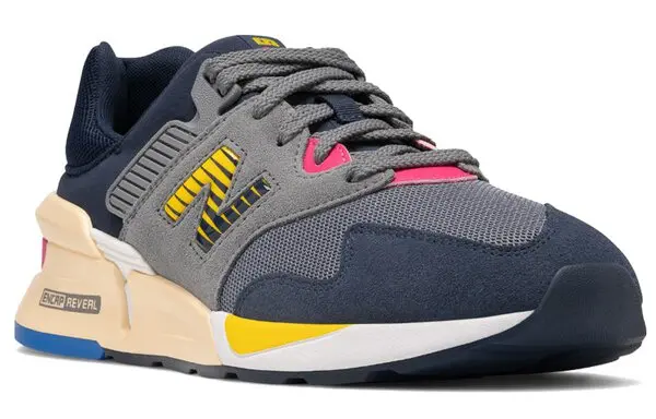 NEW BALANCE 997 Sport Sneakers - Yellow