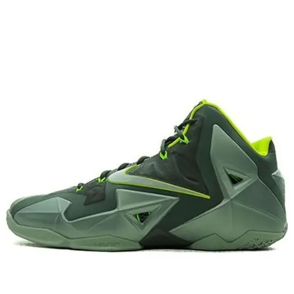 Nike Lebron 11 "dunkman" Basketball Sneakers - Green