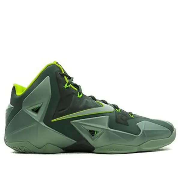 Nike Lebron 11 "dunkman" Basketball Sneakers - Green