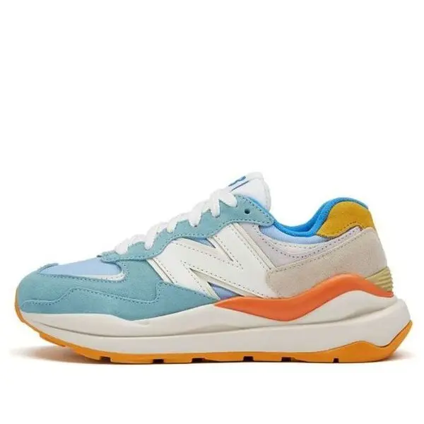 NEW BALANCE 57/40 Low Top Sneakers - Pink/blue