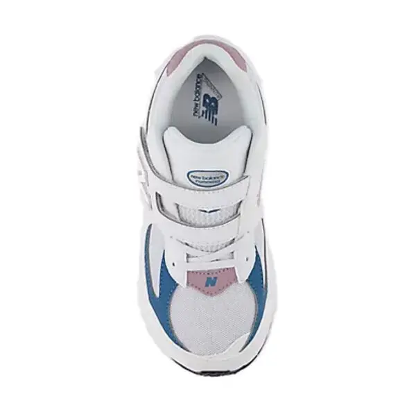 NEW BALANCE 2002 Sneakers