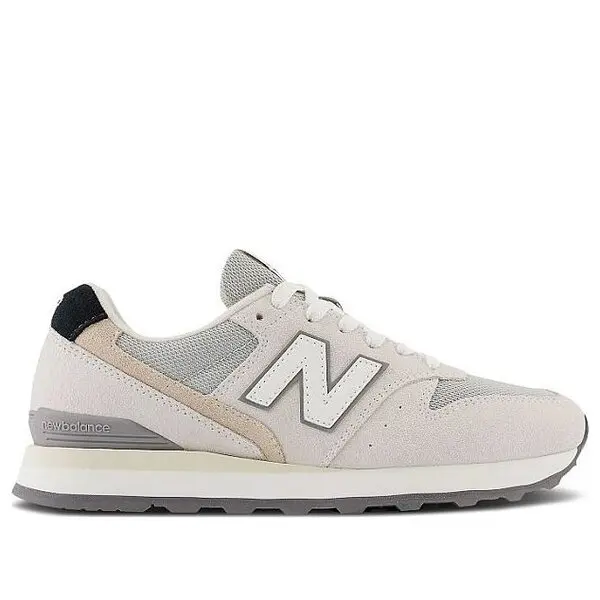 NEW BALANCE 996 Low Top Sneakers - Grey