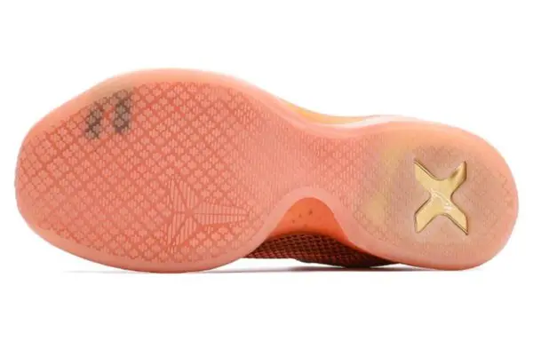 Nike Kobe "silk" Basketball Sneakers - Goldyellowgold/red