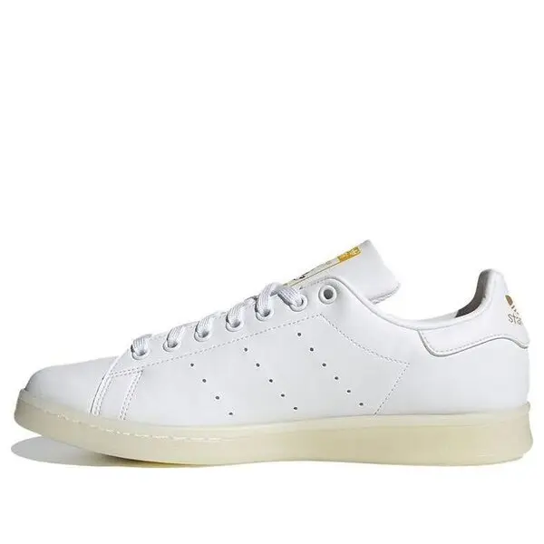 Adidas Disney X Superstar Mickey And Minnie Holding Hands Sneakers - White