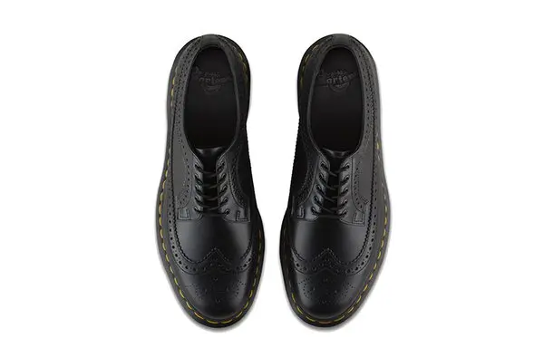 Dr. Martens 3989 Yellow Stitch Smooth Leather Brogue