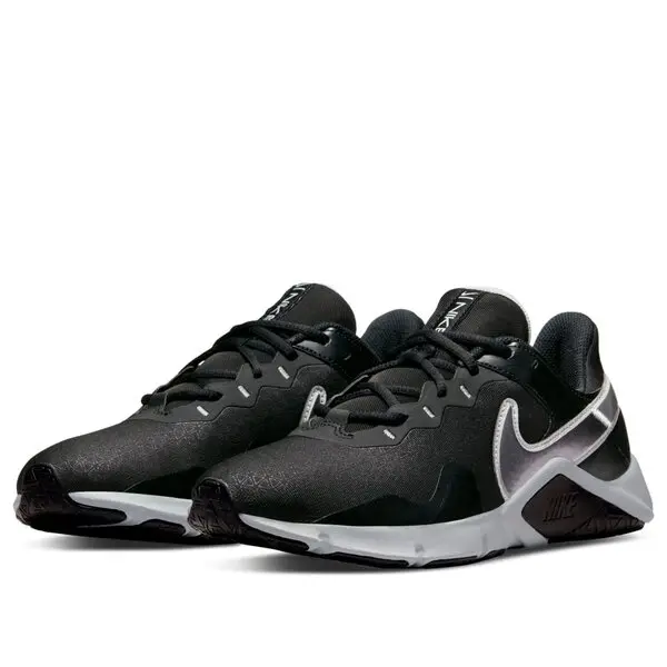 Nike Legend Essential 2 Low Top Training Sneakers - Black/white