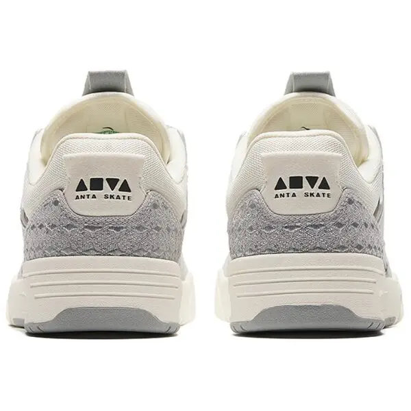 ANTA Aojie Skateboarding Sneakers