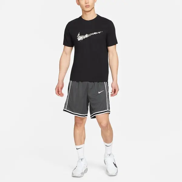 Nike Graphic Swoosh Short Sleeve T-shirt - Black