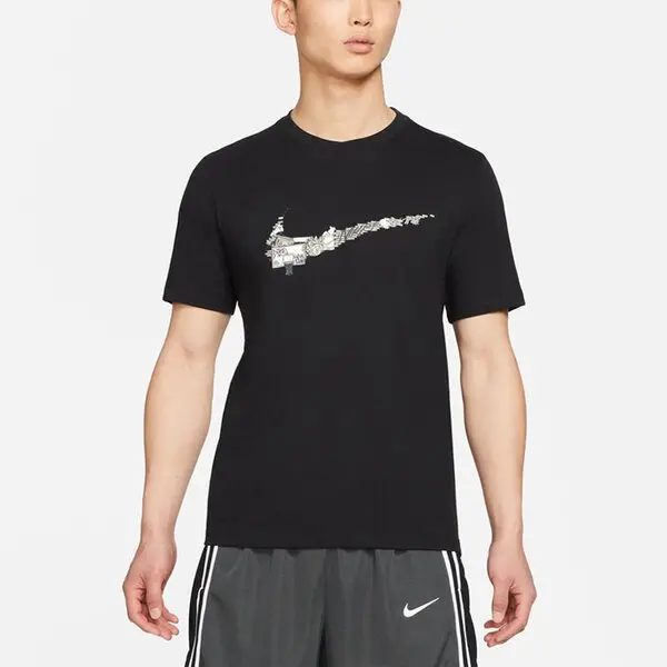 Nike Graphic Swoosh Short Sleeve T-shirt - Black