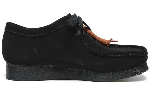 Clarks Wallabee Suede - Black