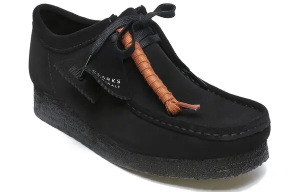 Clarks Wallabee Suede - Black