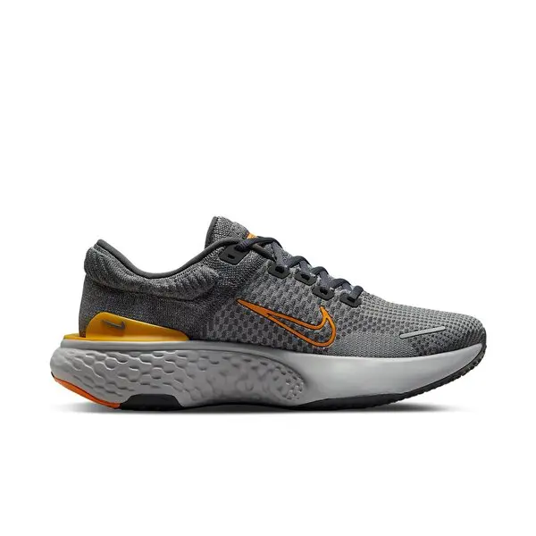 Nike Zoomx Invincible Run Flyknit 2 Sneakers - Gray