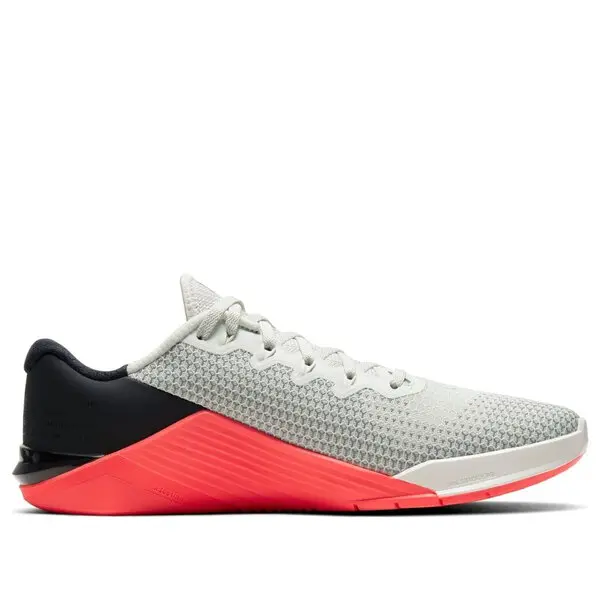 Nike Metcon Athletic Sneakers