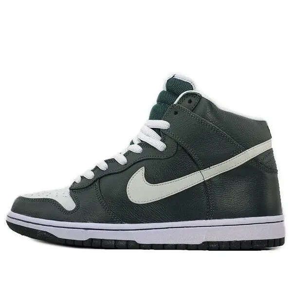 Nike Dunk High Pro Sneakers - Default Color