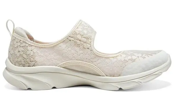 Sketchers D'lux Comfort Mary Jane Sneakers