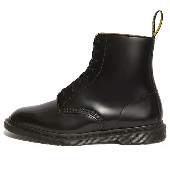 Dr. Martens Winchester Ii Lace Up Boots - Black