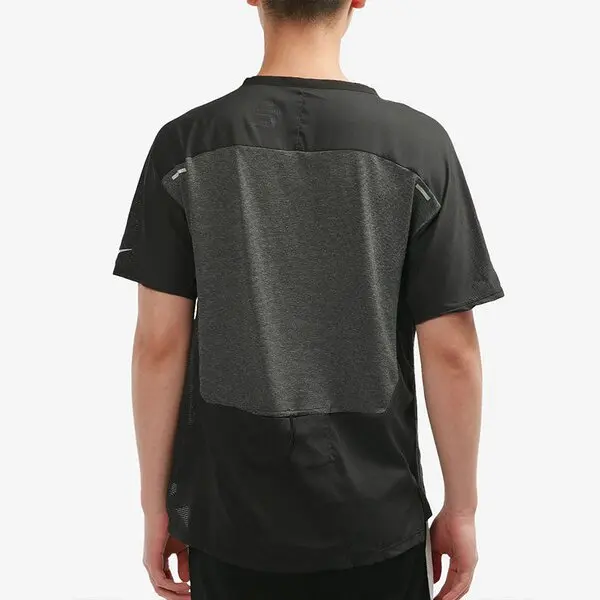 Nike Division Fast-dry Short Sleeve Performance T-shirt - Black
