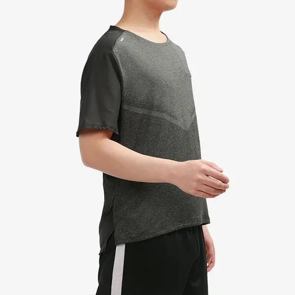 Nike Division Fast-dry Short Sleeve Performance T-shirt - Black