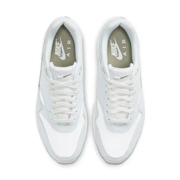 Nike Max 1 "asparagus - Light Green