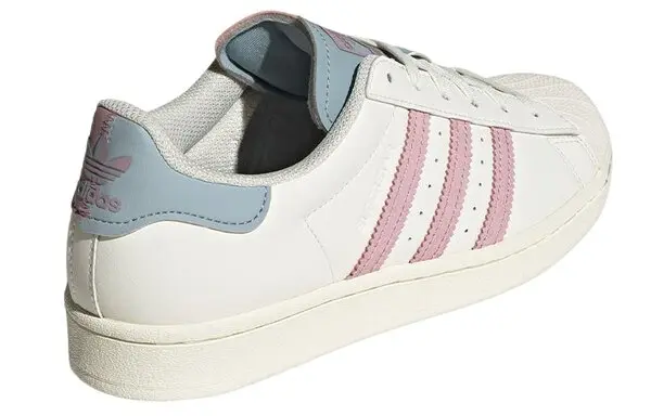 Adidas Superstar Sneakers