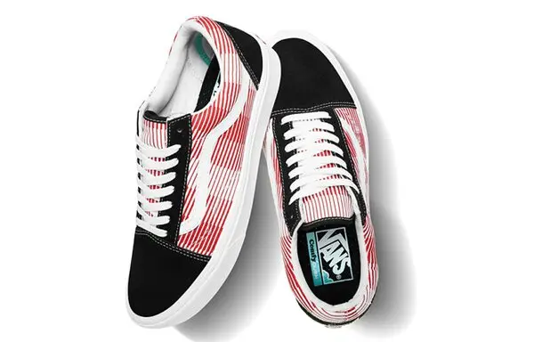 VANS Comfycush Old Skool Sneakers - Black/white/red