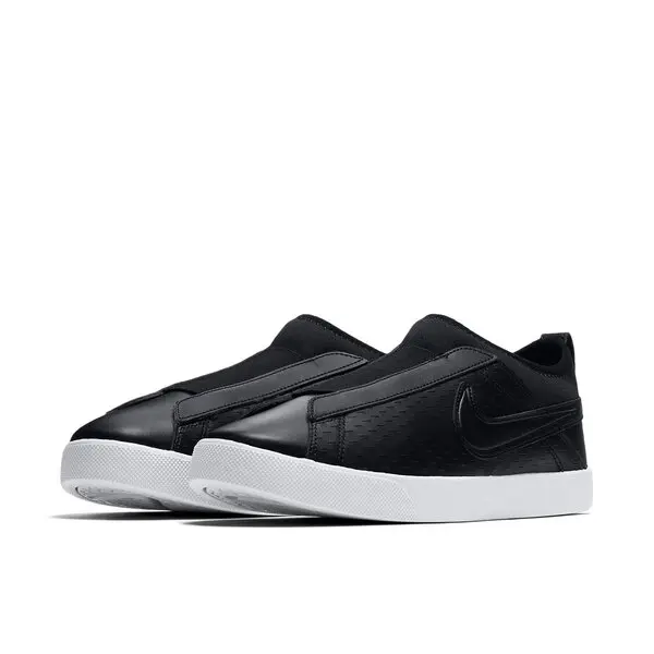 Nike Racquette '17 Slip On Sneakers