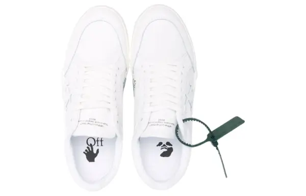 Off-White Low Vulcanized Canvas Sneaker