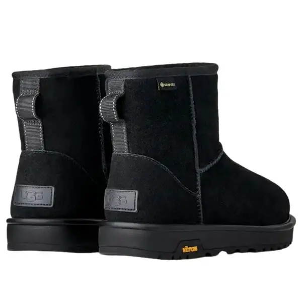 UGG Classic Mini Gtx Boot - Black