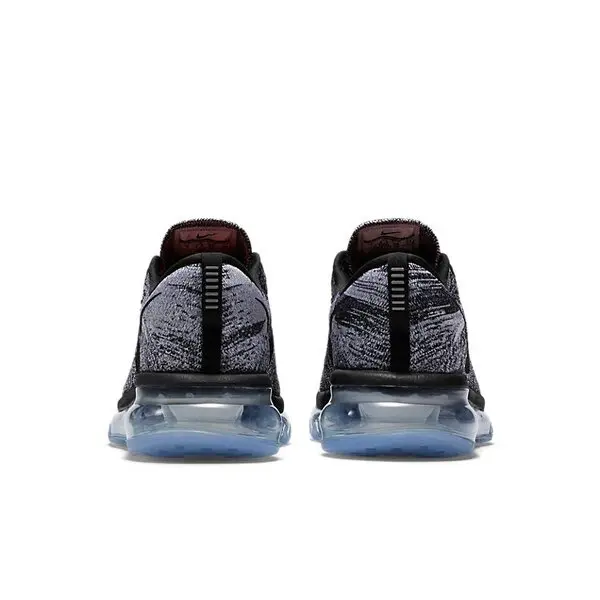 Nike Flyknit Max "oreo" Sneakers - Black