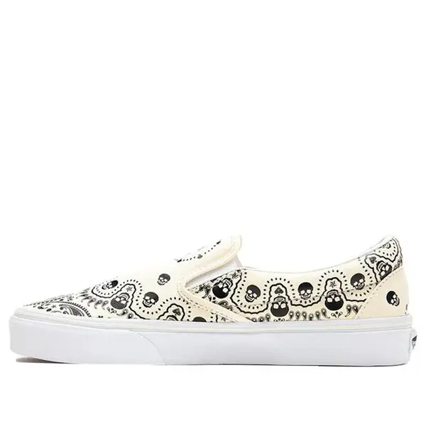 VANS Classic Slip-on "bandana" Sneakers - Yellow