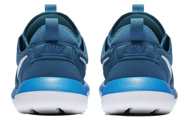 Nike Roshe Two Low Top Sneakers