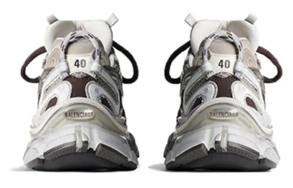 Balenciaga Runner 2.0 Sneakers - Beige
