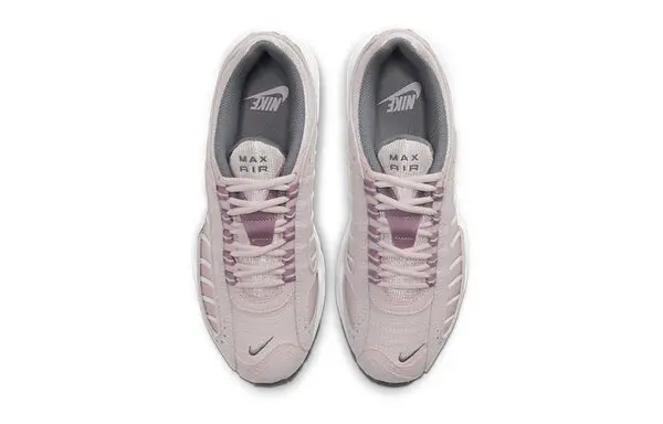 Nike Max Tailwind 4 Athletic Sneakers - Pink/white