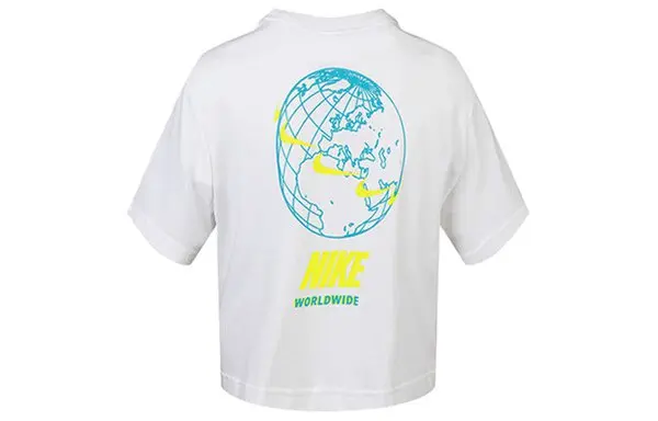 Nike Graphic Cropped T-shirt