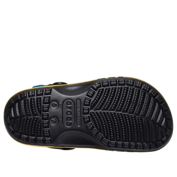 CROCS X Marvel Wolverine Graphic Clogs - Blue/yellow
