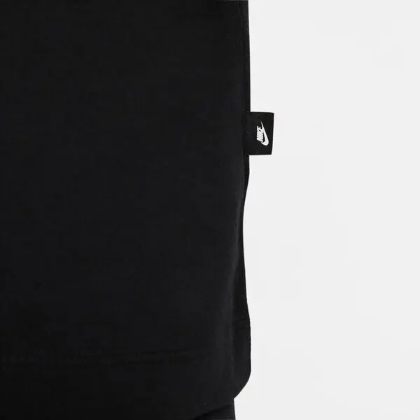 Nike T-shirt