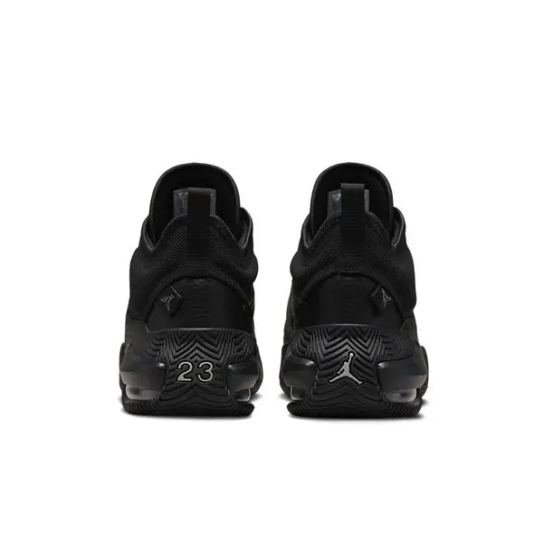 JORDAN Stay Loyal 2 Sneakers - Black/metallic Silver