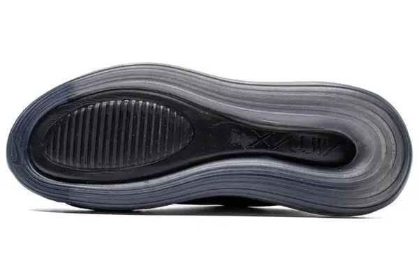 Nike Max 720 Sneakers - Black-metallic Silver